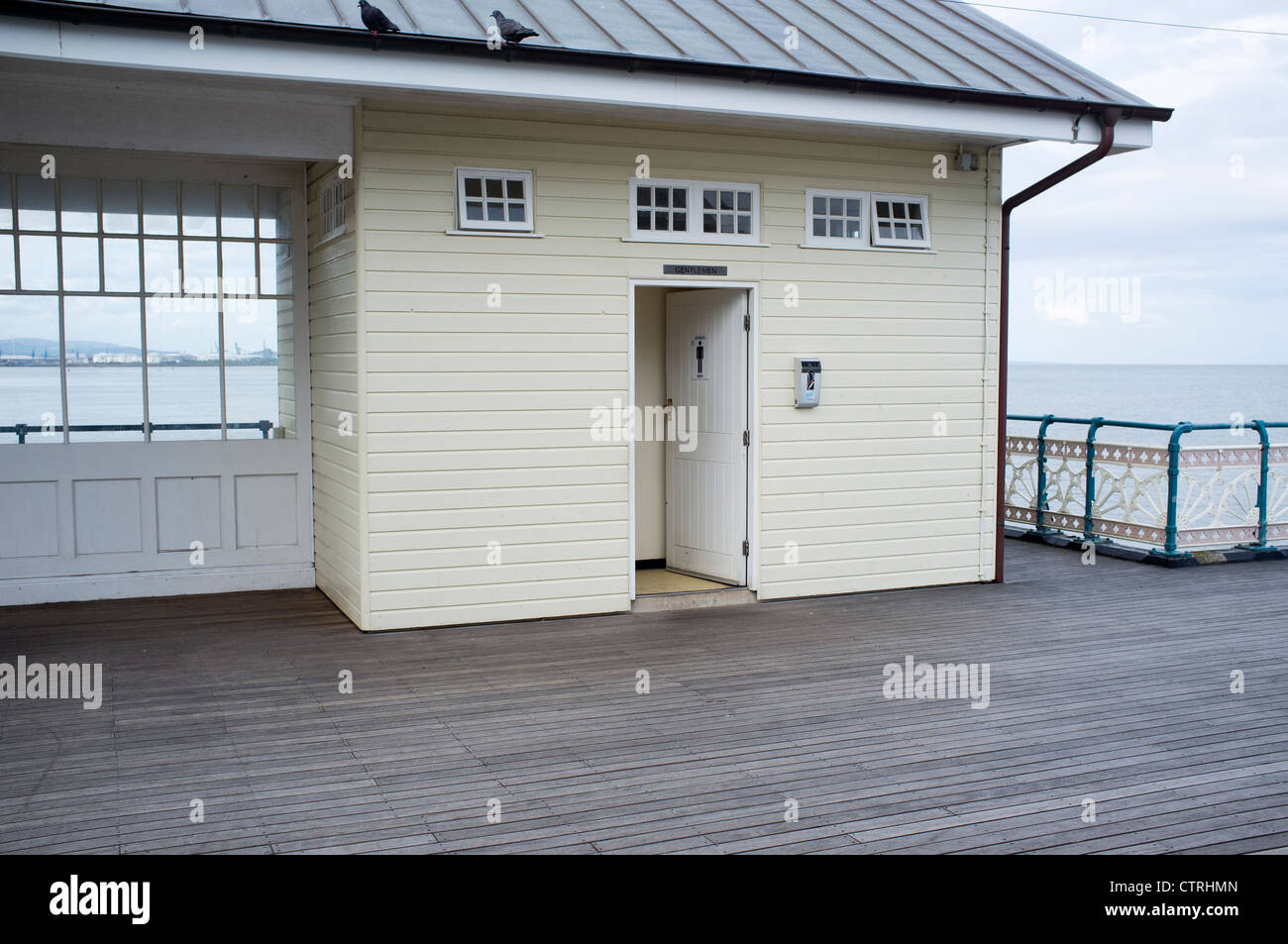 Male toilets hi-res stock photography and images - Alamy