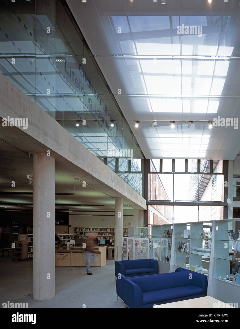 oldham centre for learning interior view Stock Photo - Alamy