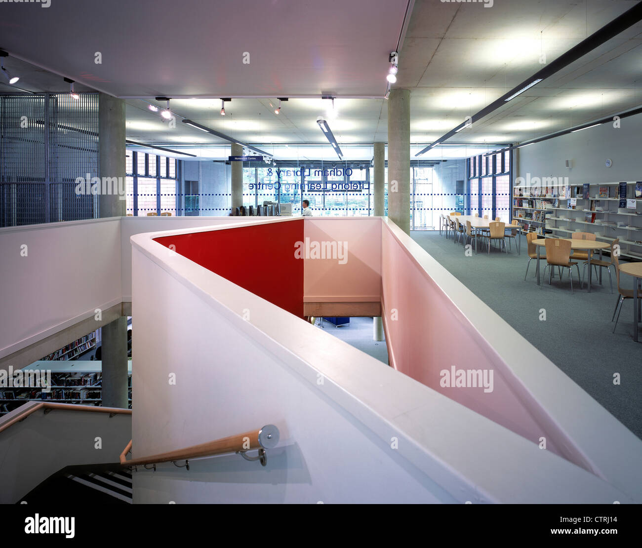 oldham centre for learning interior view - upper level Stock Photo - Alamy