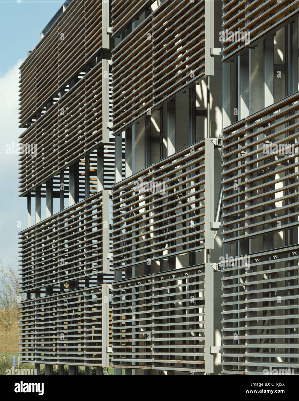 rolls-royce motor cars limited solar shading detail (head office facade ...