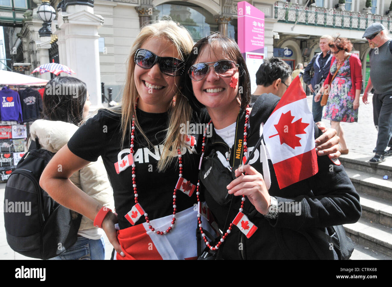 Canadian olympic fans hi-res stock photography and images - Alamy