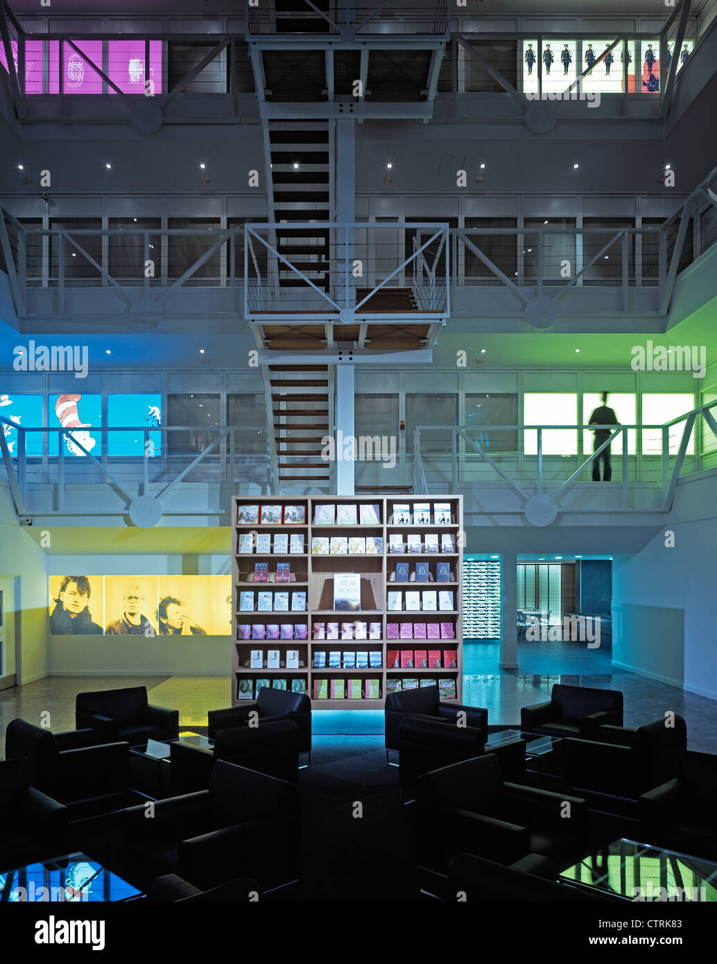 Collins book hi-res stock photography and images - Alamy