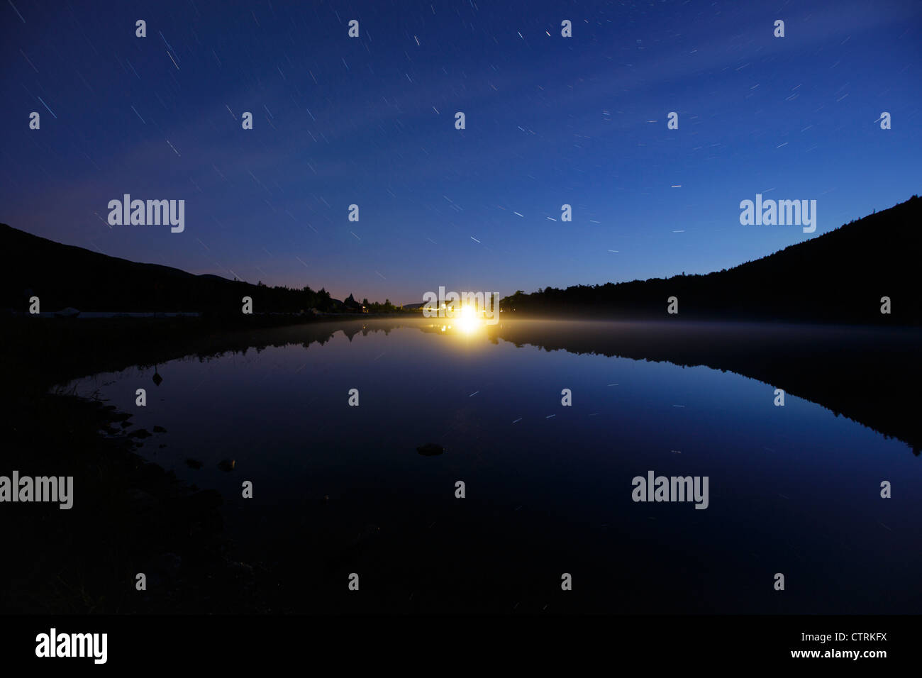 Crawford Notch State Park - Saco Lake at night in the White Mountains ...