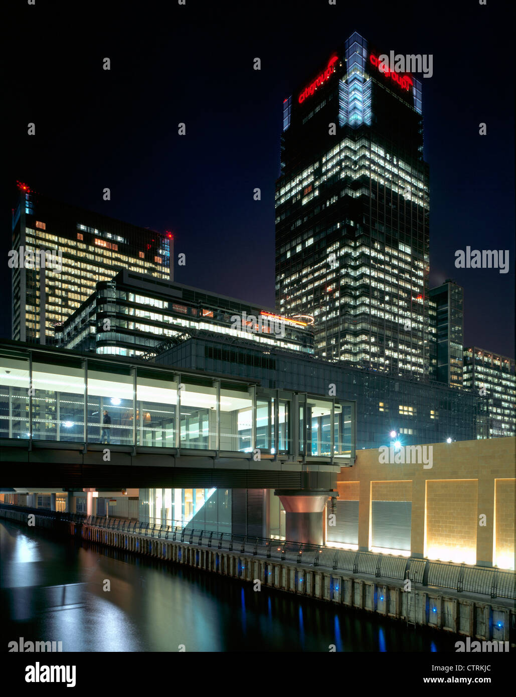 bellmouth bridges distant view from dockside to canary wharf Stock ...