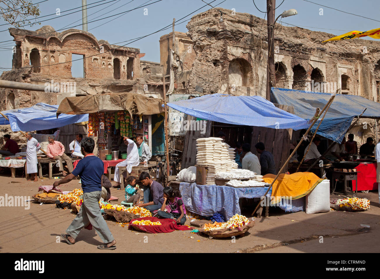 Govardhan hi-res stock photography and images - Alamy