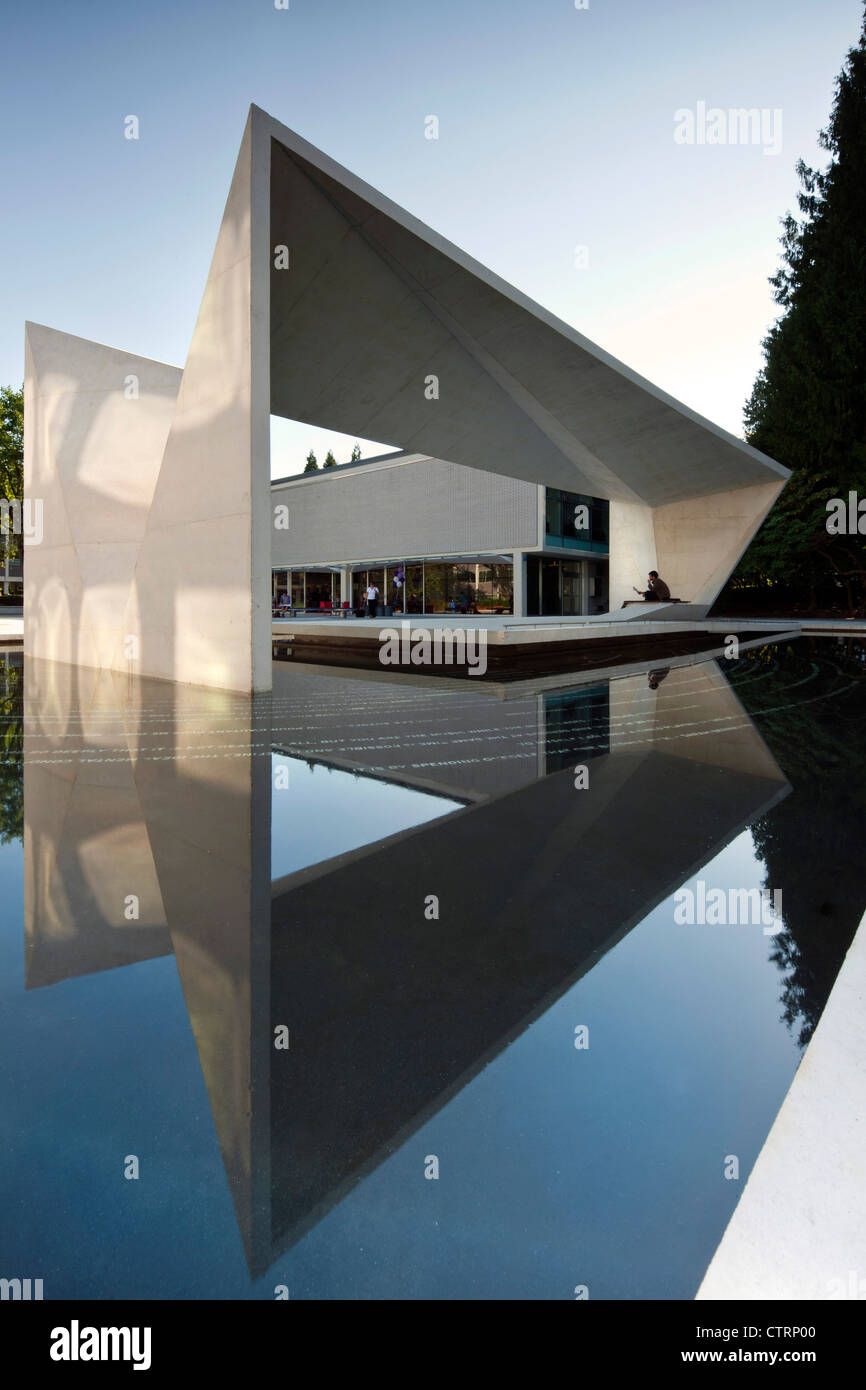 UBC Buchanan Courtyard Renewal, Vancouver, Canada, 2011 Stock Photo - Alamy