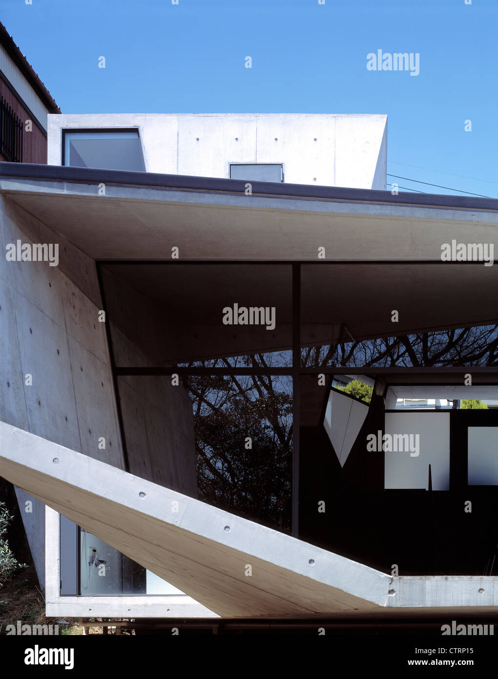 Y house hi-res stock photography and images - Alamy