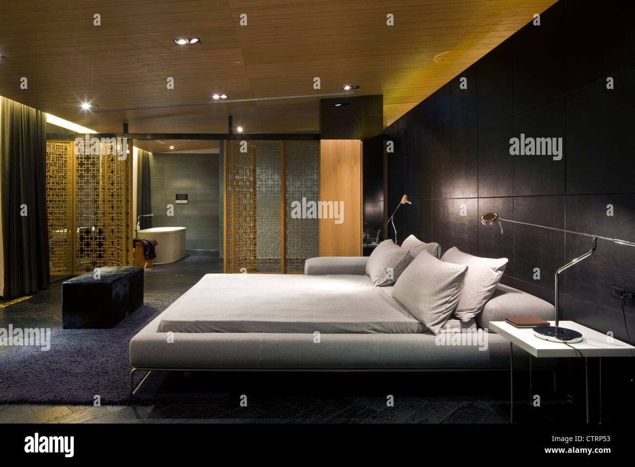 Feichang hi-res stock photography and images - Alamy