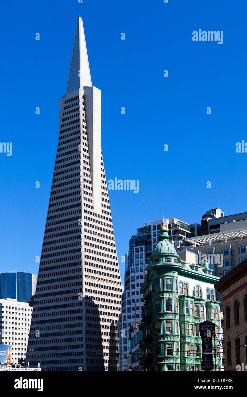 Columbus Tower and Transamerica Tower, San Francisco Stock Photo - Alamy