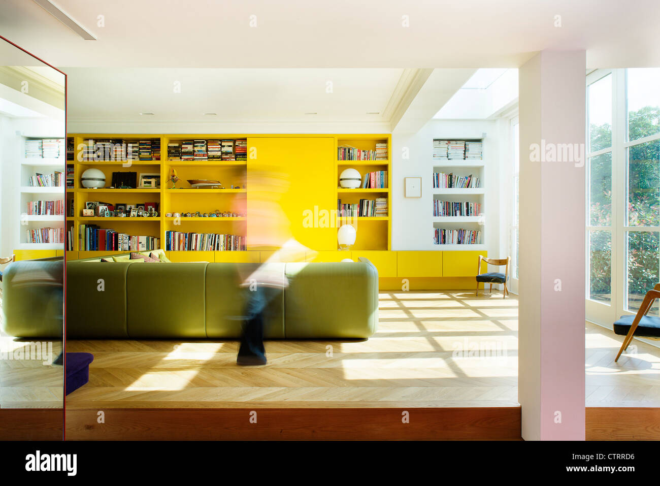 Contrasting Older English Architecture With Modern Day Interior Design ...