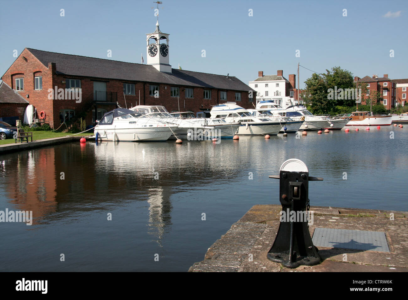 Stourport canal hi-res stock photography and images - Alamy
