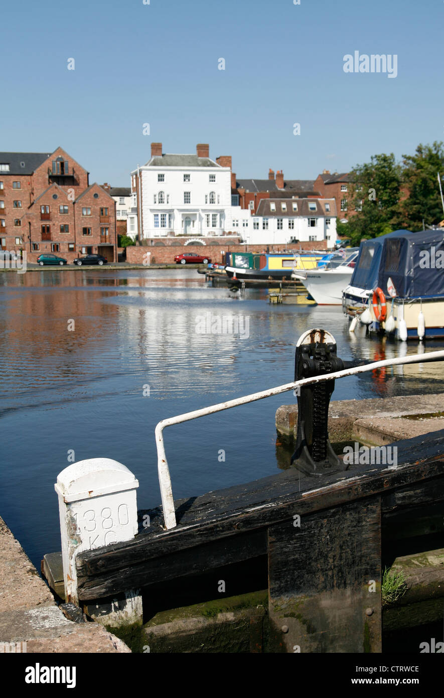 Canal basin and waterside housing Stourport on Severn Worcestershire ...