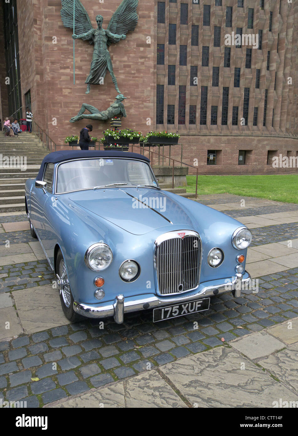 An Alvis TD21 Series 2 Mulliner Park Ward Classic Convertible Car Stock ...