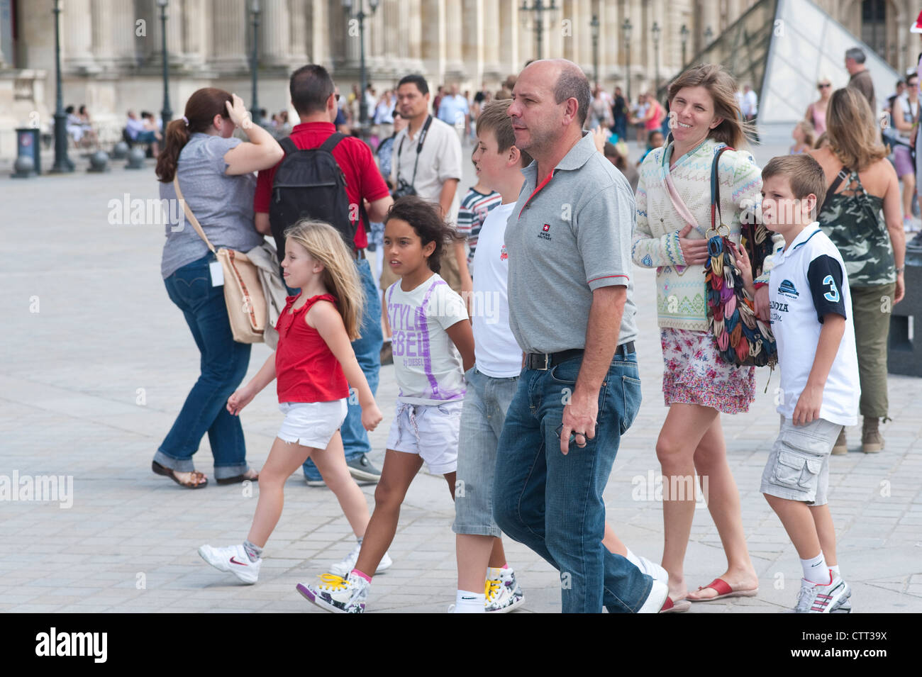 Paris, France - Family on vacation in the Louvre area Stock Photo - Alamy
