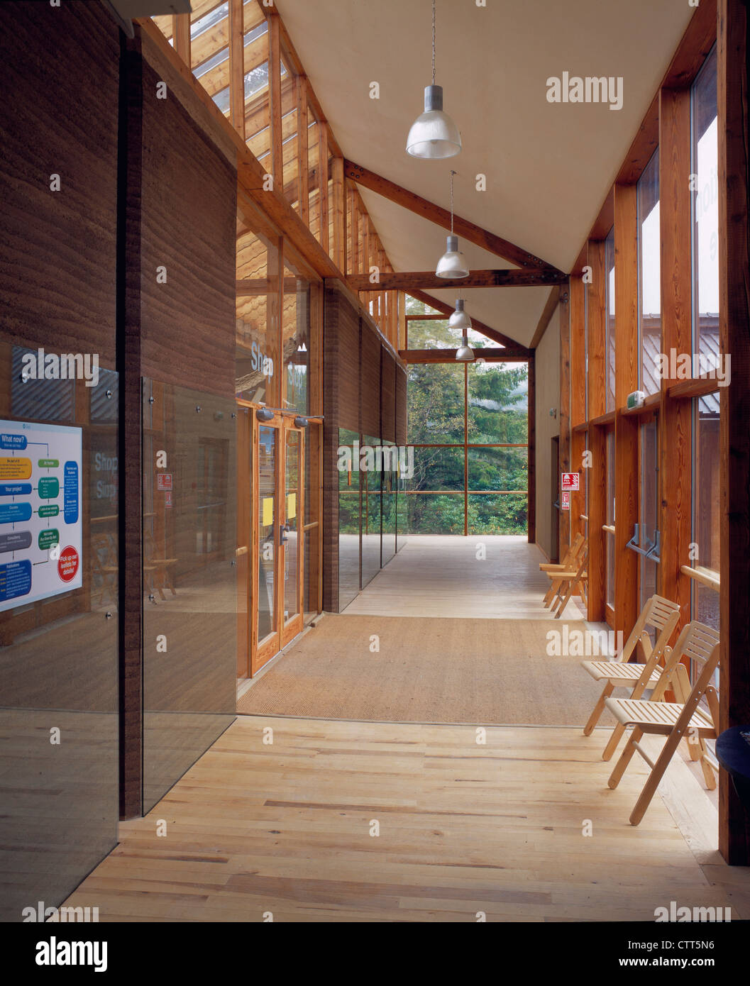 Centre alternative technology hi-res stock photography and images - Alamy