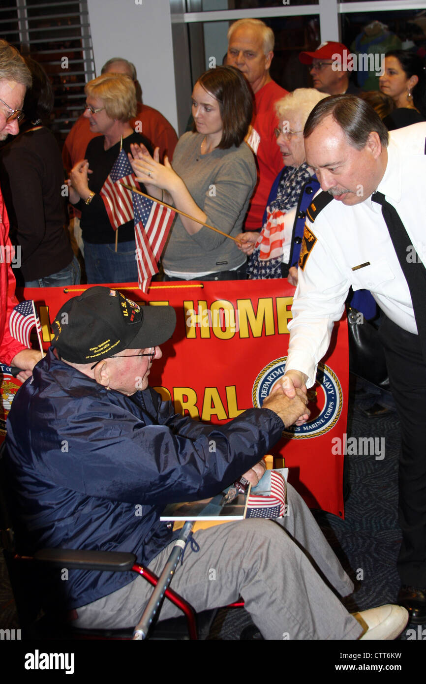 Honor Flight Recoginition for those veterans that fought in World War ...