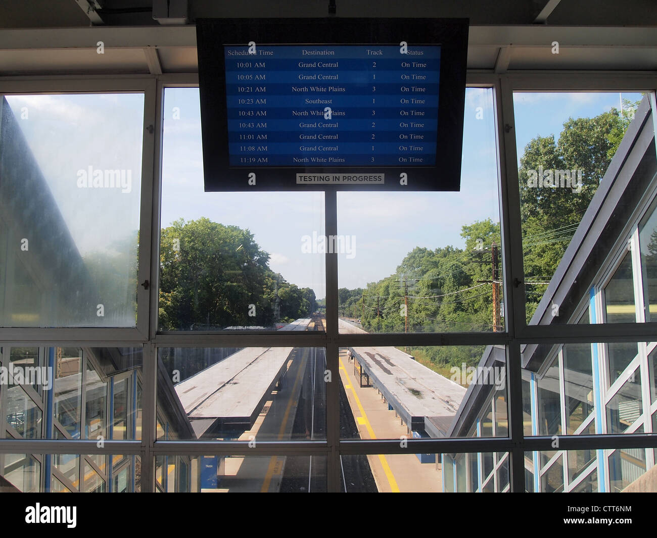 Platform train monitor hi-res stock photography and images - Alamy