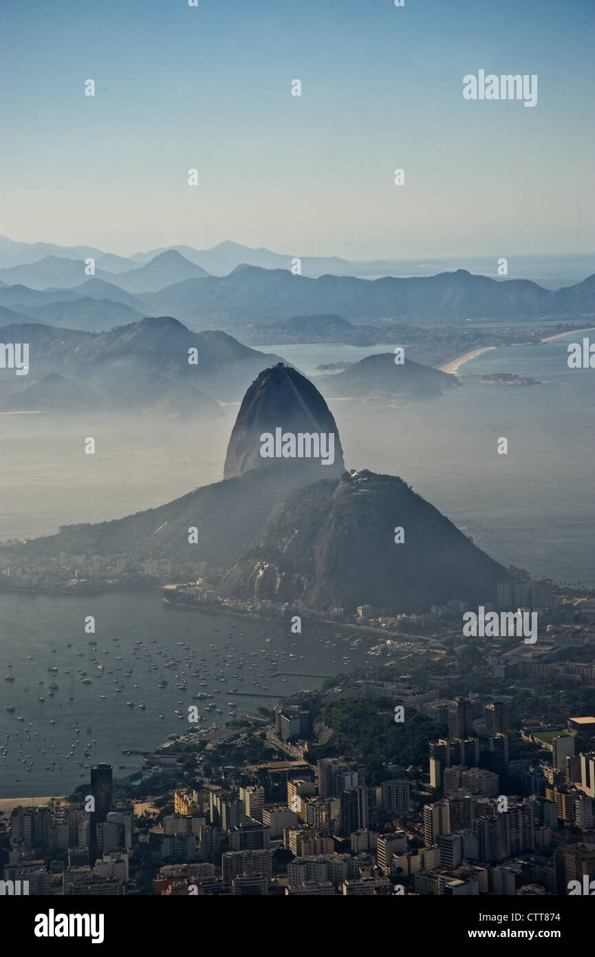 Jesus statue and brazil hi-res stock photography and images - Alamy
