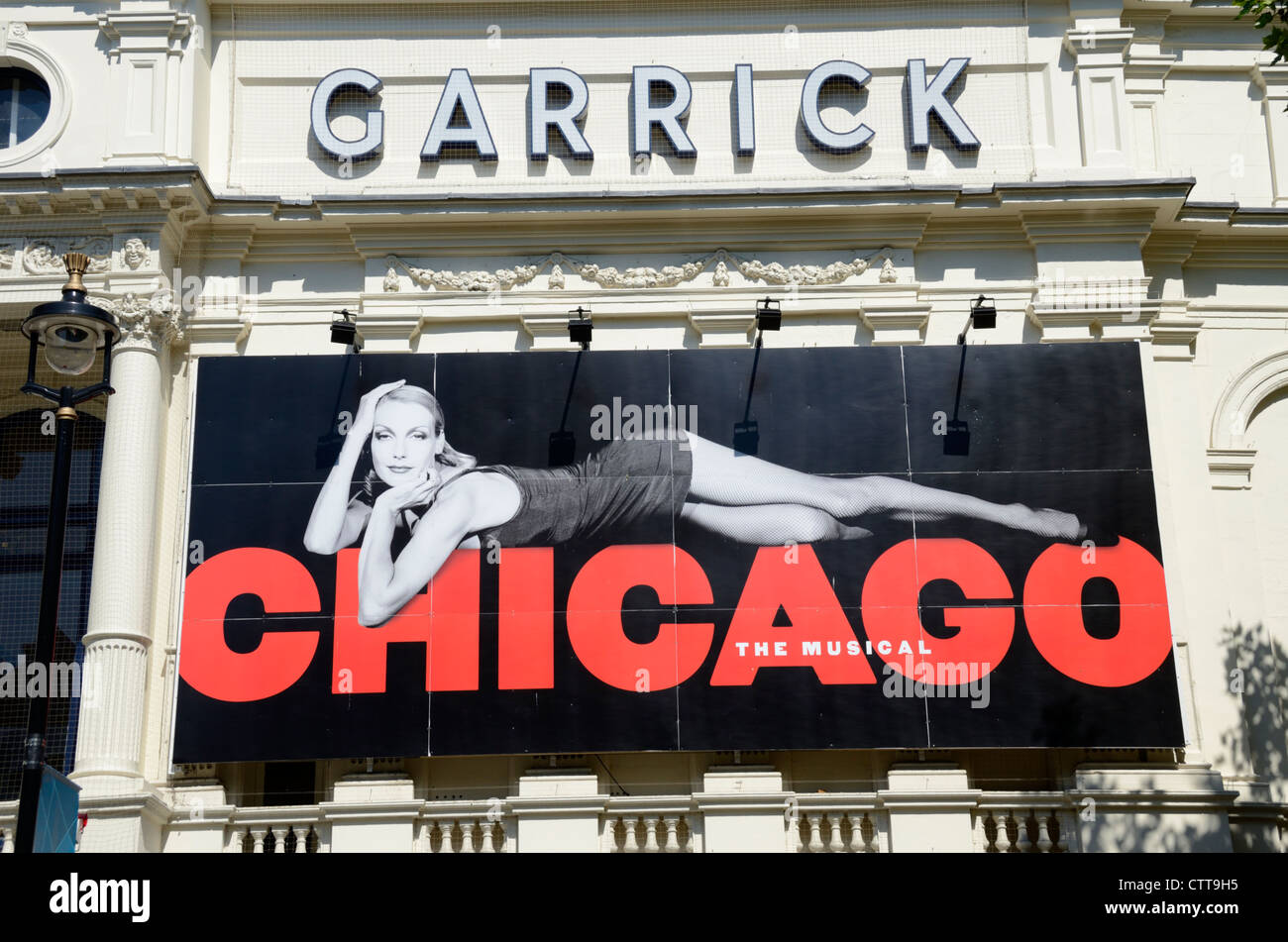Chicago theatre london hi-res stock photography and images - Alamy