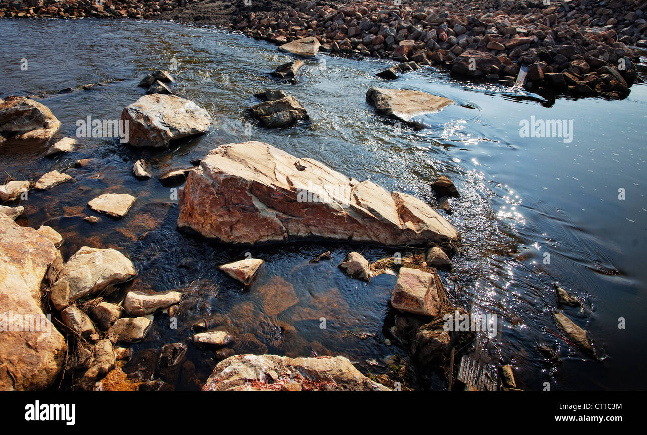 Creek and river water flow hi-res stock photography and images - Alamy