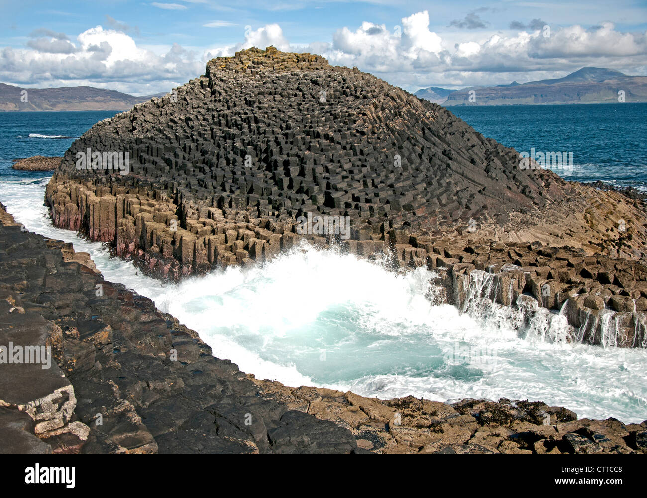 Basalt Columns By Fingals Cave High Resolution Stock Photography and ...