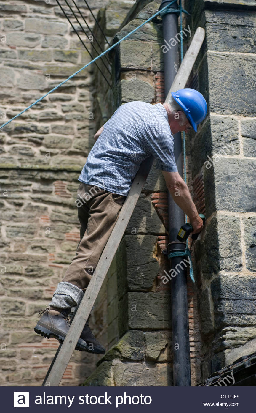 Workman Ladder Stock Photos & Workman Ladder Stock Images - Alamy