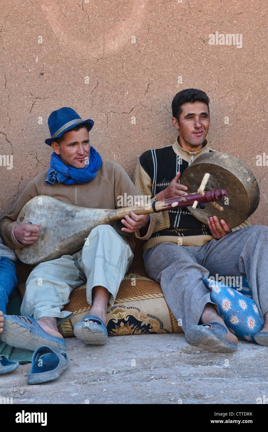 Berber music hi-res stock photography and images - Alamy
