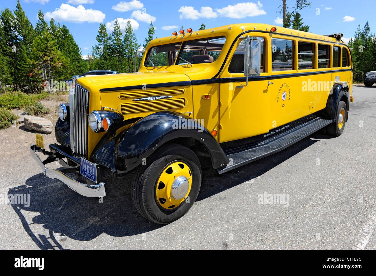 Car park shuttle buses hi-res stock photography and images - Alamy