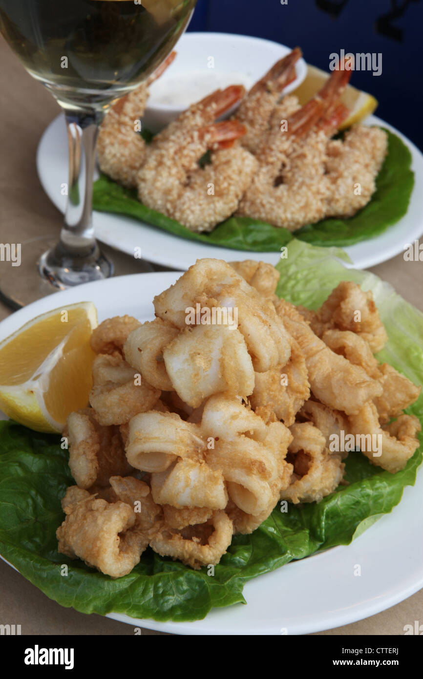 Calamari seafood hi-res stock photography and images - Alamy