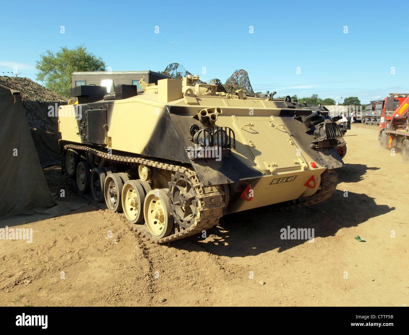 Fv432 armoured fighting vehicle hi-res stock photography and images - Alamy