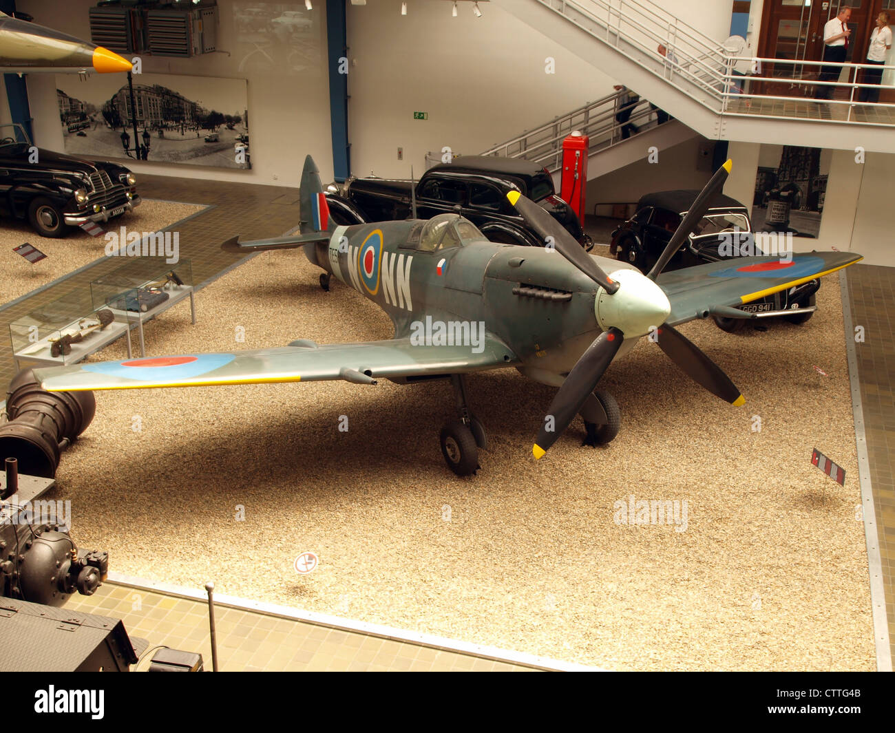 Spitfire mk v hi-res stock photography and images - Alamy