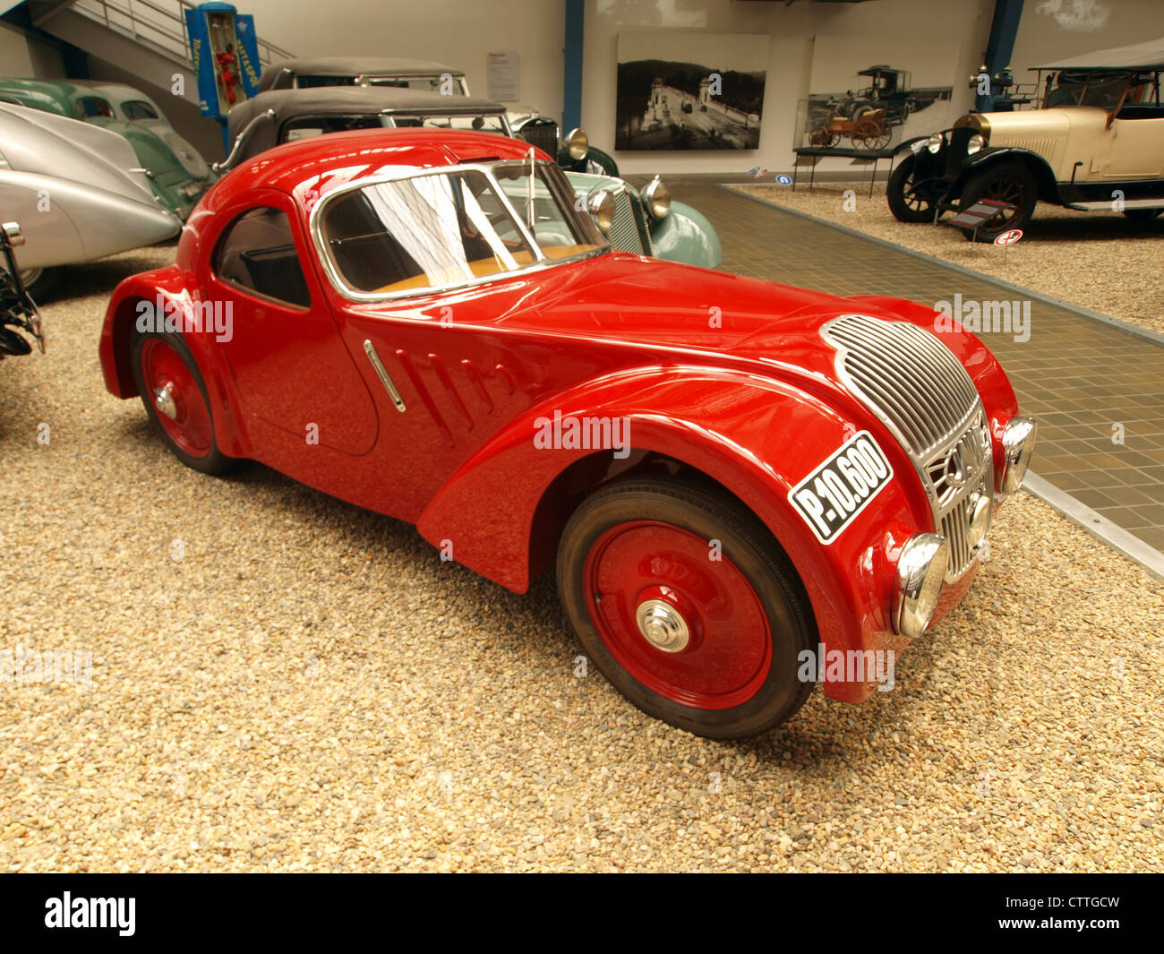 Jawa 750 hi-res stock photography and images - Alamy