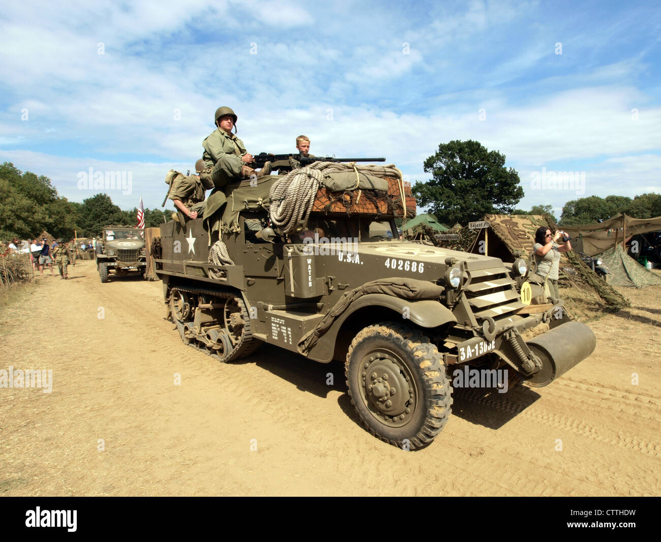 White halftrack hi-res stock photography and images - Alamy