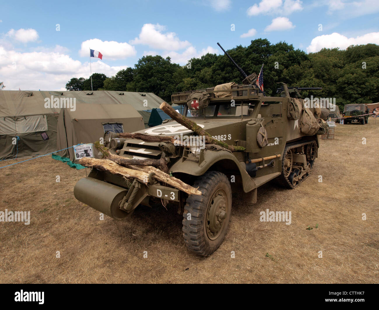 White halftrack hi-res stock photography and images - Alamy