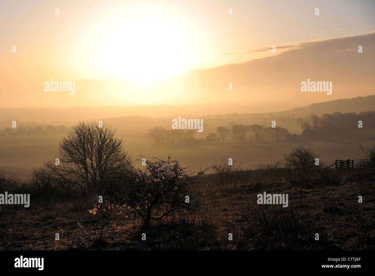 Sunrise countryside hi-res stock photography and images - Alamy