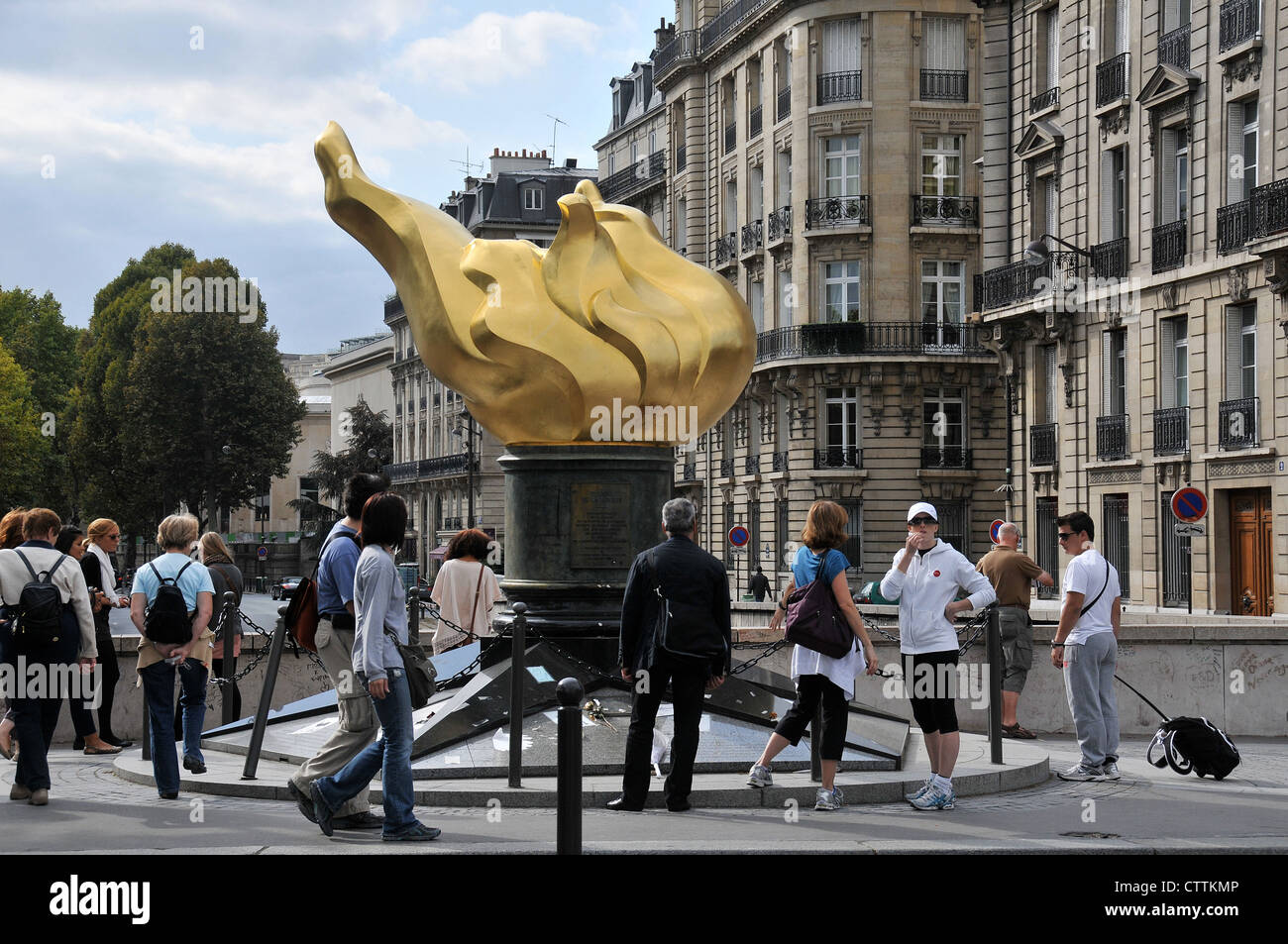 Alma bridge tunnel diana hi-res stock photography and images - Alamy