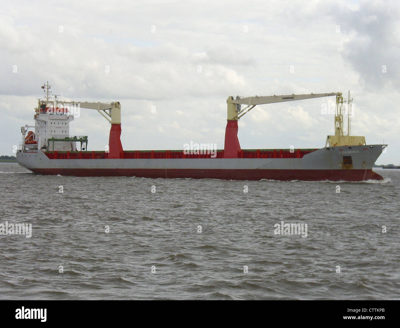Outbound to ship hi-res stock photography and images - Alamy