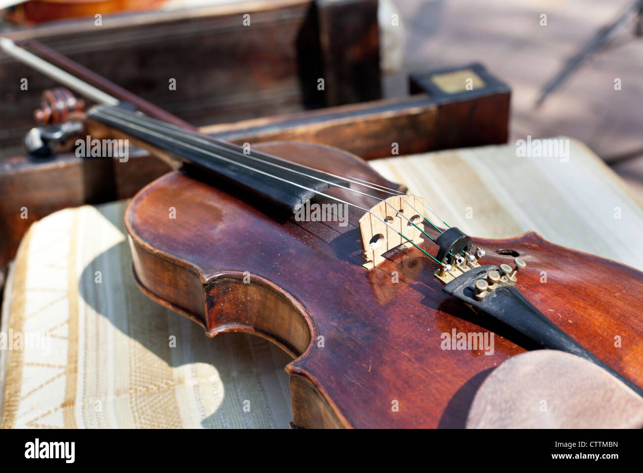 Fiddle stick hi-res stock photography and images - Alamy