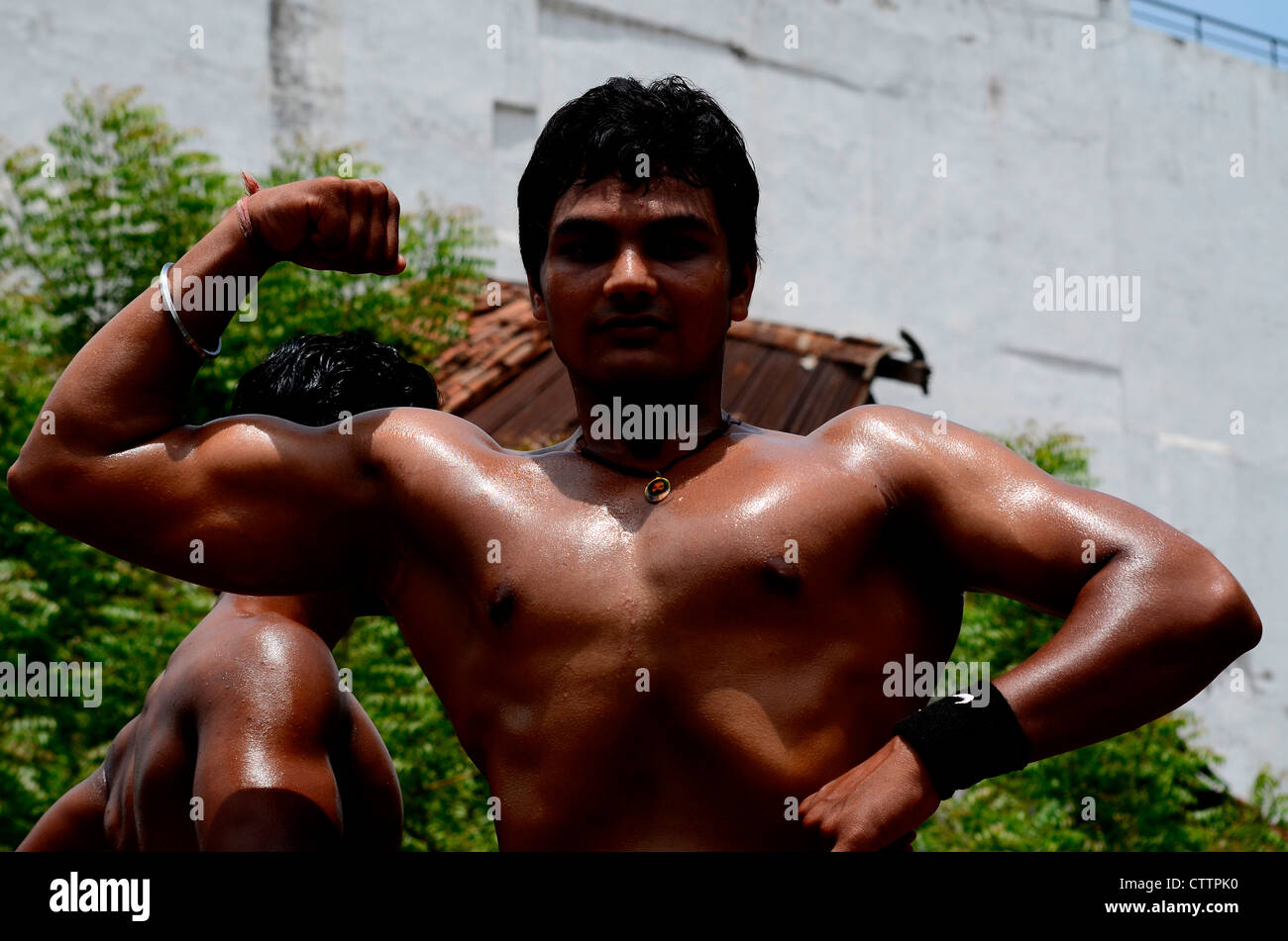 body muscle show Stock Photo - Alamy