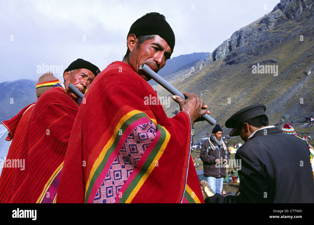 Peruvian flute band hi-res stock photography and images - Alamy