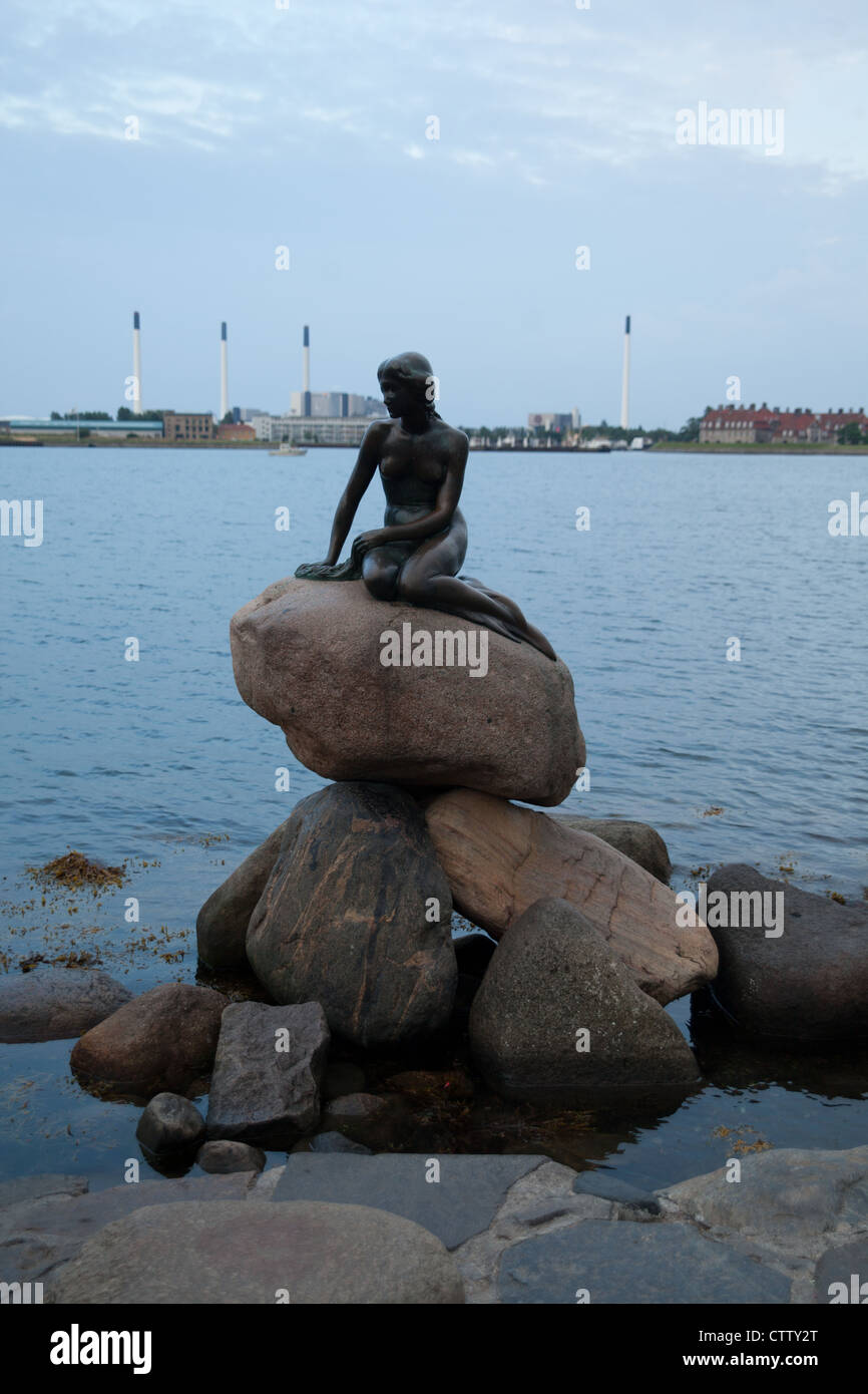 The Little Mermaid Statue, Copenhagen, Denmark Stock Photo - Alamy