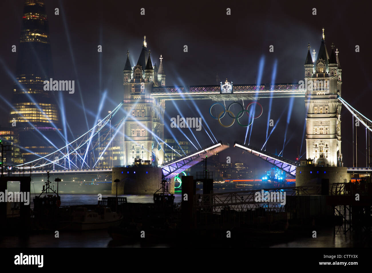 Fire works tower bridge hi-res stock photography and images - Alamy