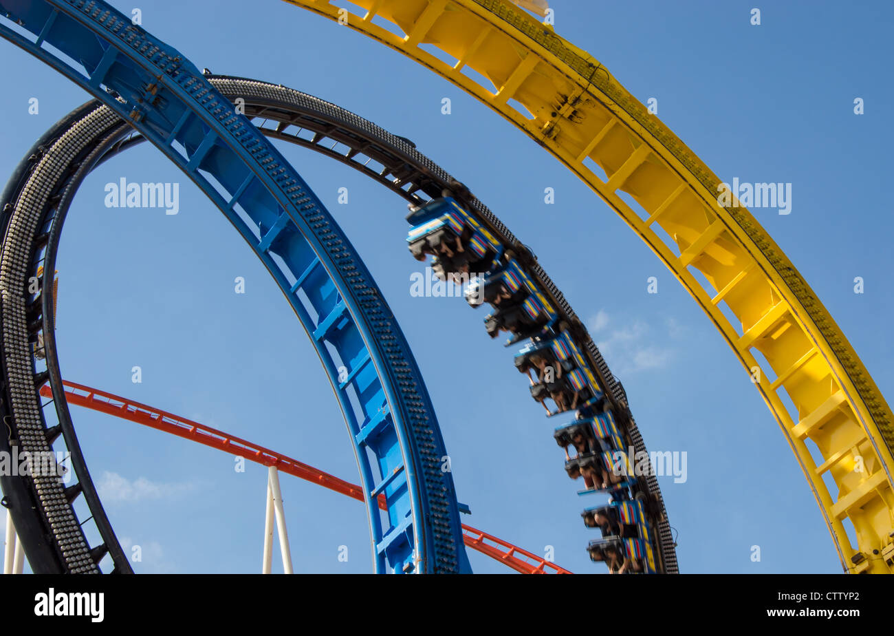 Speed looping motion hi-res stock photography and images - Alamy