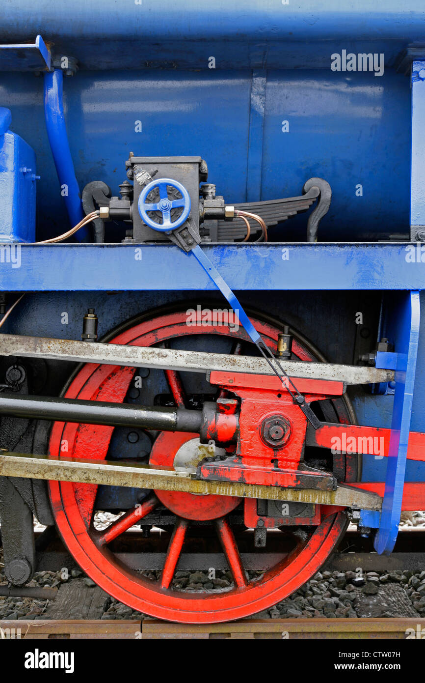 Driving wheels steam locomotive hi-res stock photography and images - Alamy