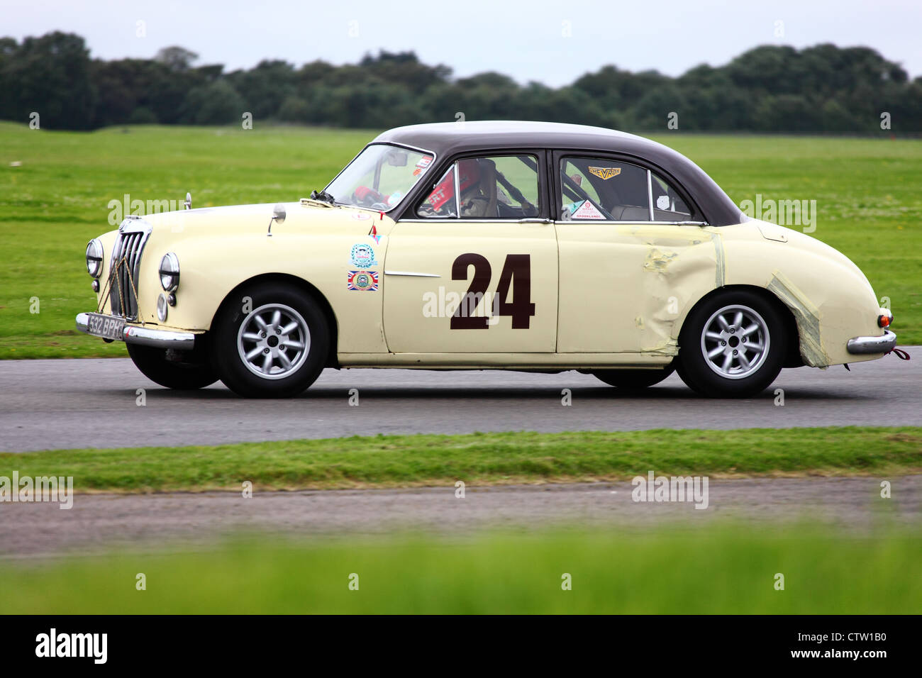 Track Day at Goodwood Motor Racing Circuit with Rover, Austin, MG and ...
