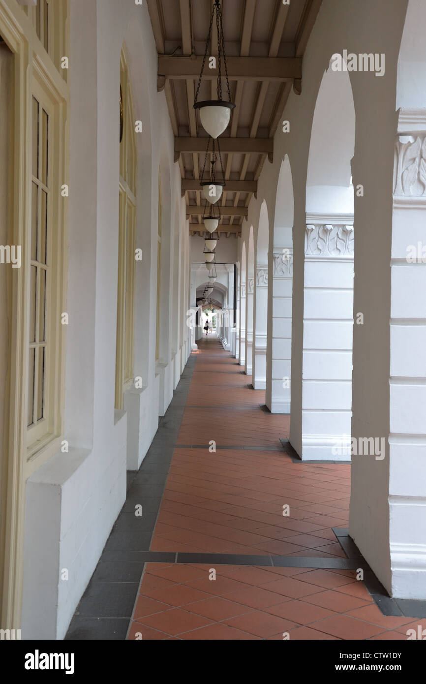 Raffles shopping arcade, Singapore Stock Photo - Alamy