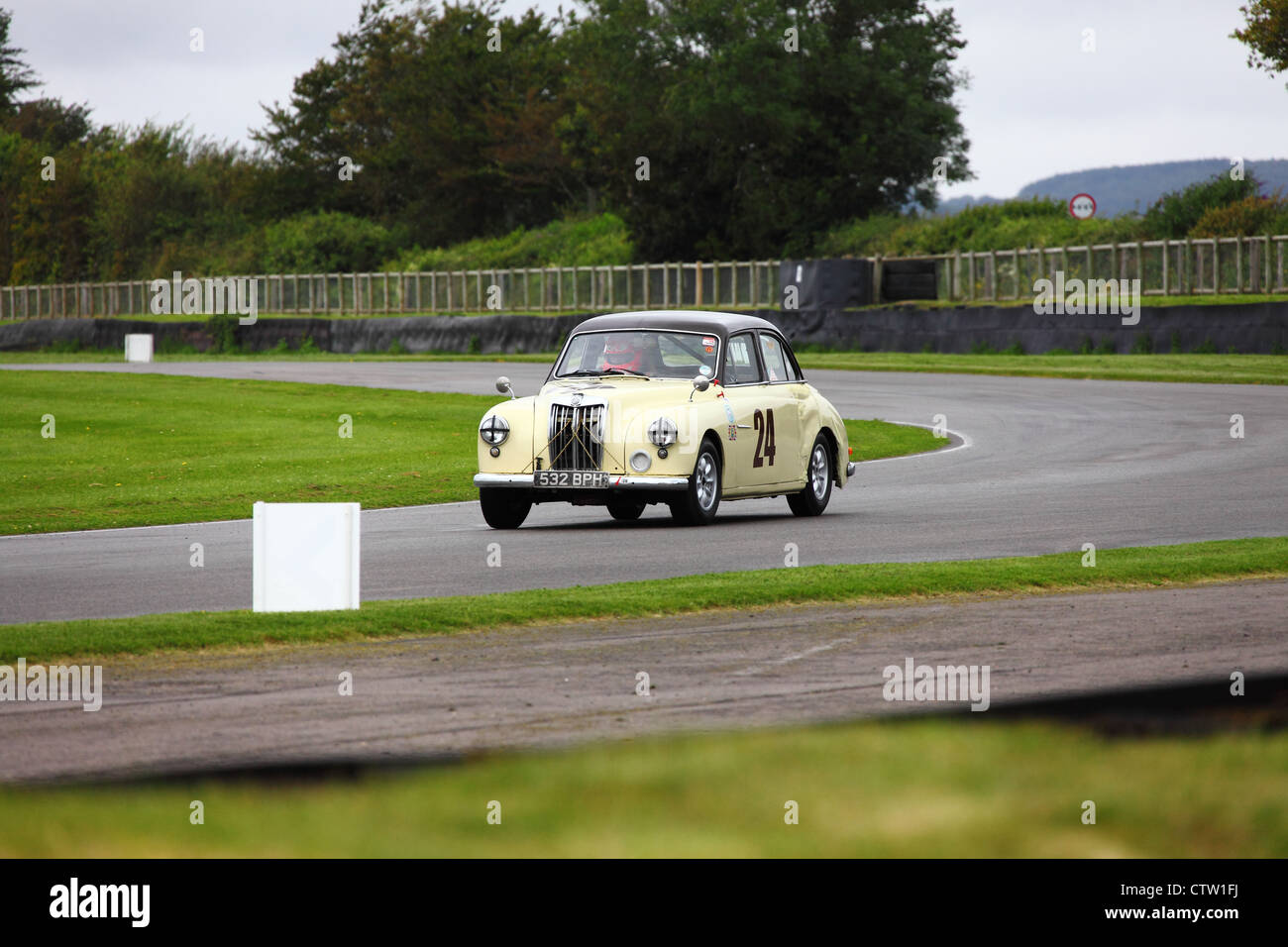 Track Day at Goodwood Motor Racing Circuit with Rover, Austin, MG and ...