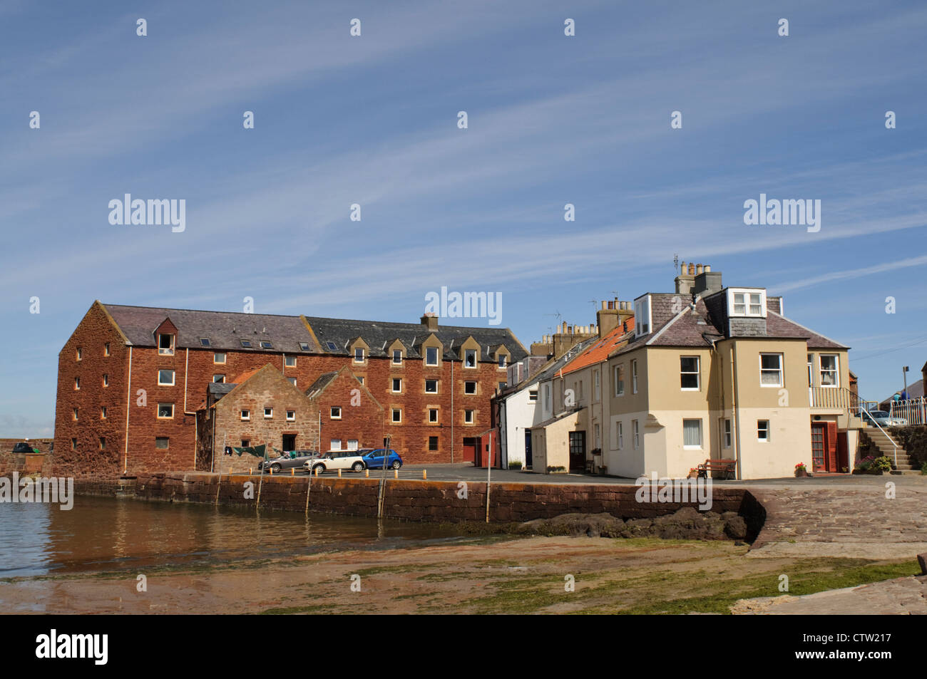 The beach and fishermens cottages, at North Berwick, East Lothian ...