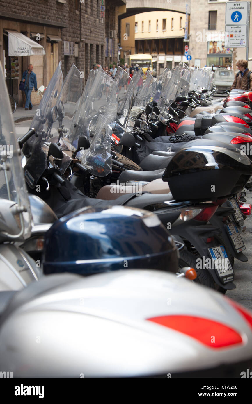 Mopeds uk hi-res stock photography and images - Alamy