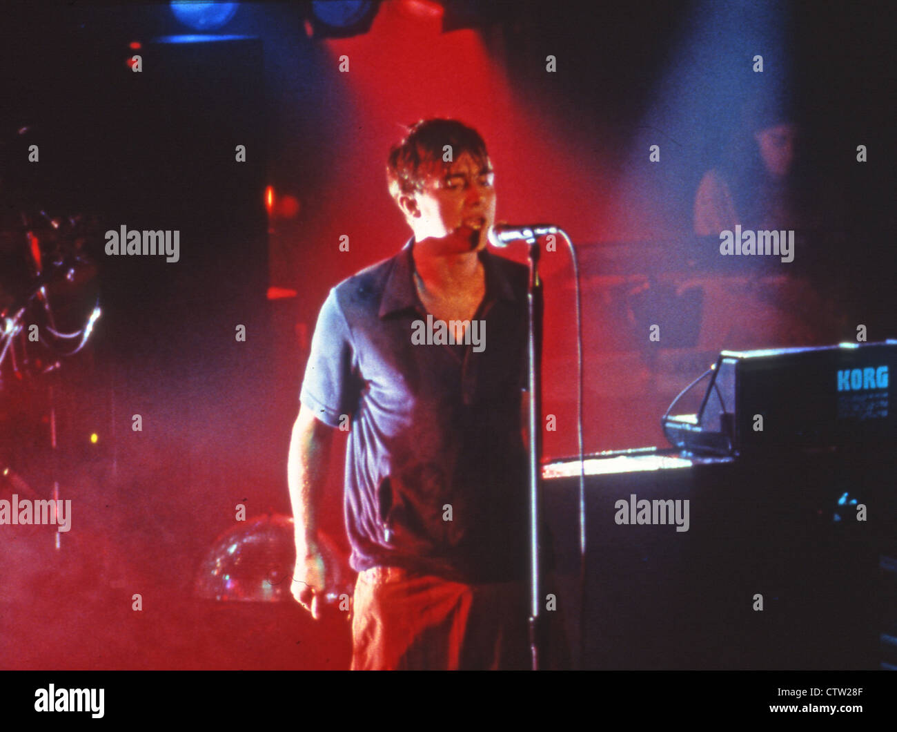 BLUR UK rock group with Damon Albarn in January 1997 Stock Photo - Alamy